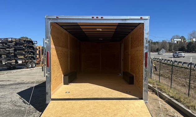 How to Find the Best Motorcycle Trailer For Your Vehicle - Max Built ...